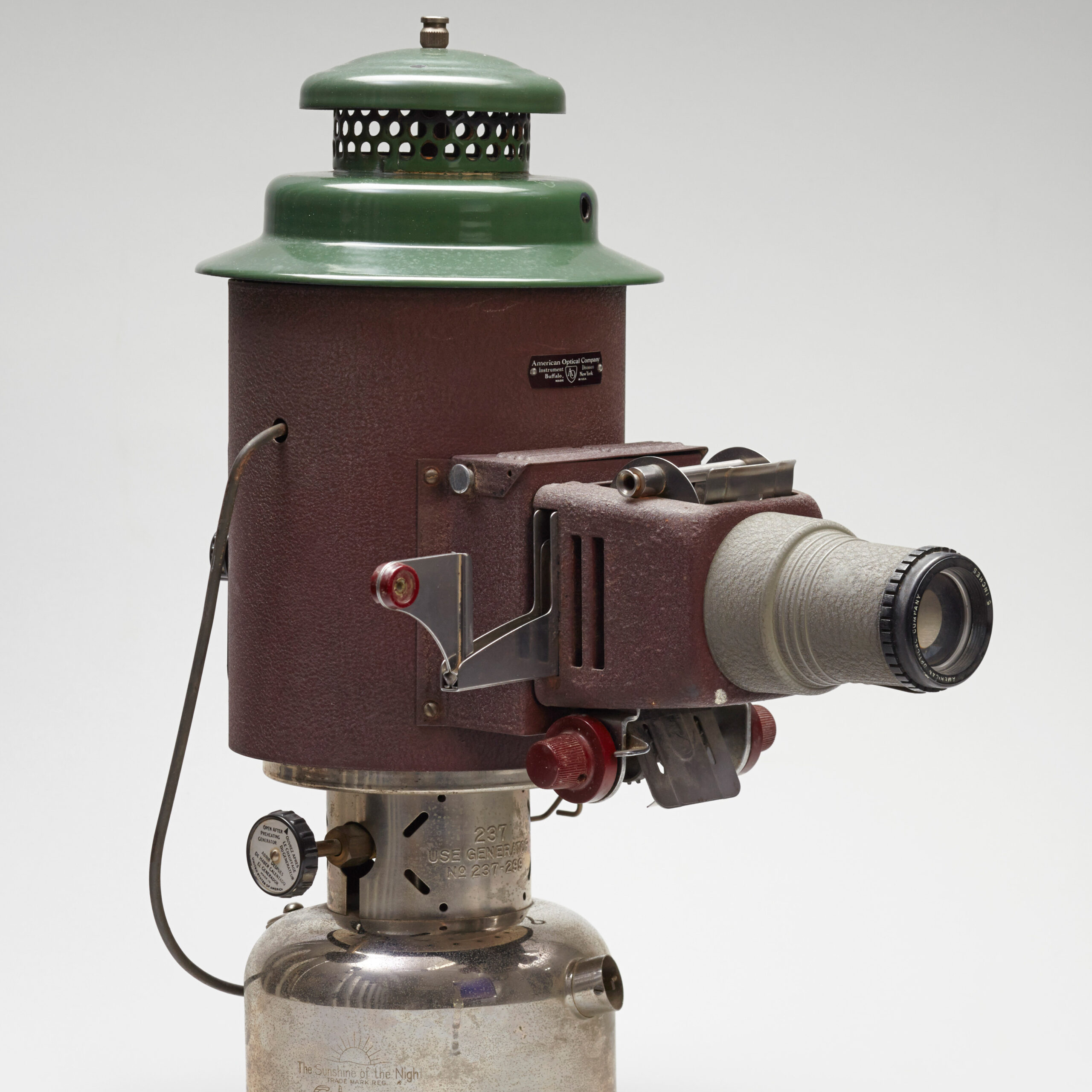 Kerosene Slide & Film Projector - The National Museum of American Diplomacy